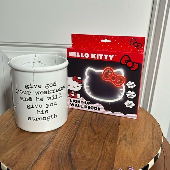 Hello Kitty | Art | Hello Kitty Sanrio Ledlight Up Wall Art | Poshmark